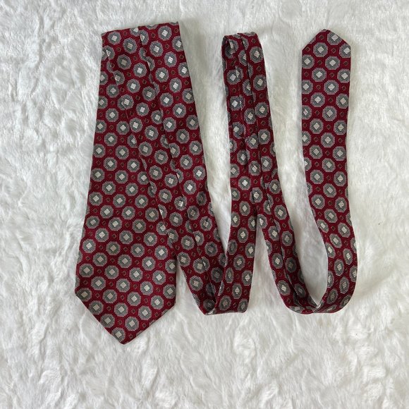 countess mara | Accessories | Vintage Countess Mara All Silk Made In ...